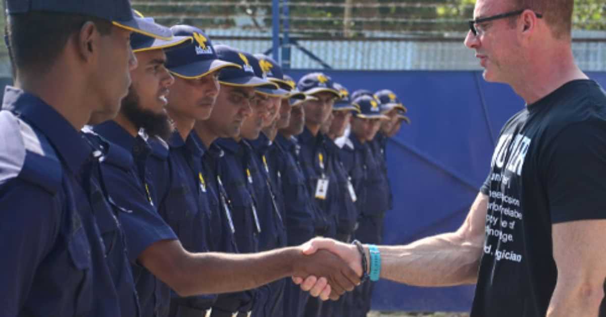 Qualities to Look for When Hiring Security Guards - Kagoz Blog